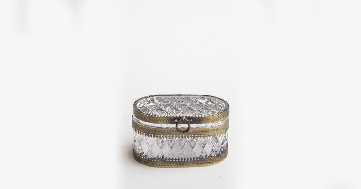 A Vintage Jewellery Box With Gold Lining - Dresscode, Egypt