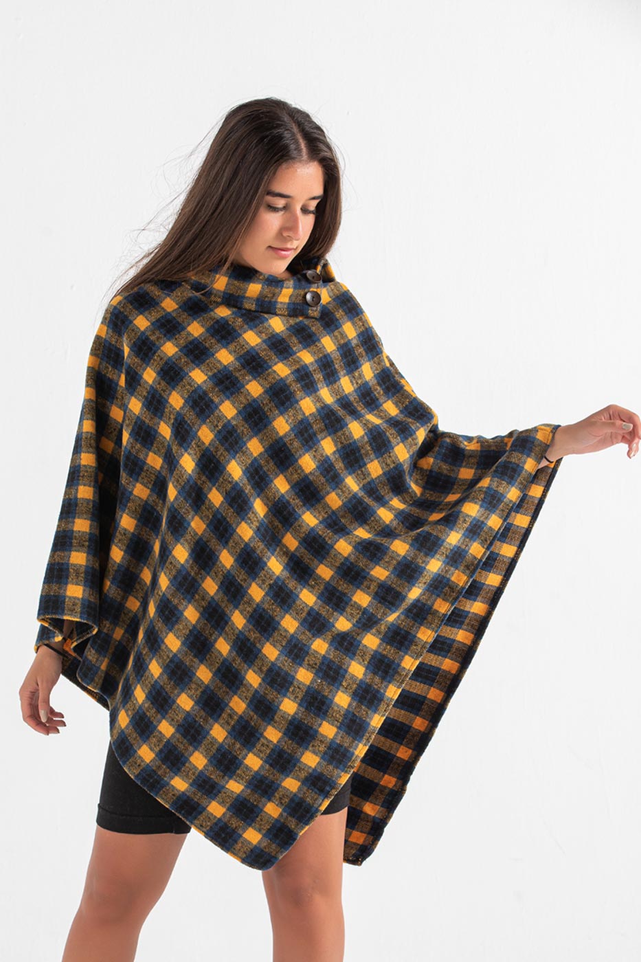 Throw And Go Poncho In Yellow And Black | Dresscode, Egypt