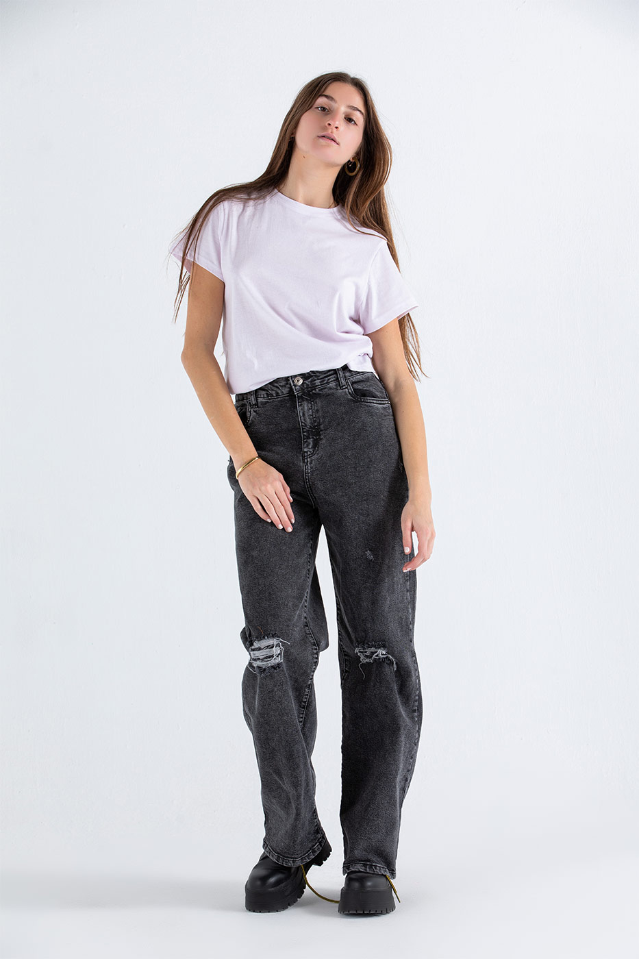 Off The Basic Top In White - Dresscode, Egypt