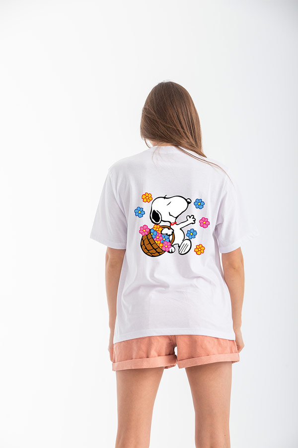 Snoopy With Flowers T-Shirt | Shop online from Dresscode in Egypt